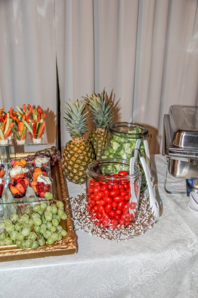 Wedding Food Ideas Your Guests Will Love - Frosted-Saddle