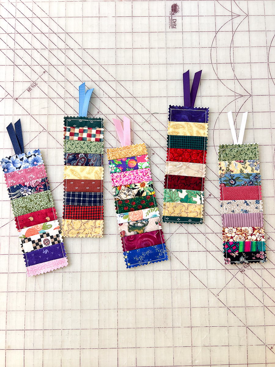 Fabric Bookmarks DIY
